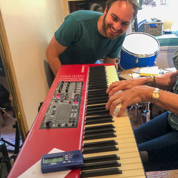 Online Piano Lessons - Colby Music Pro